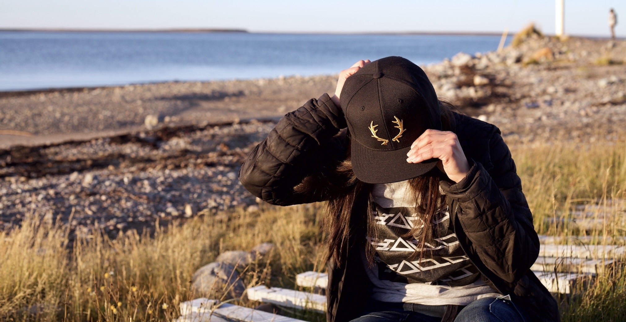 Hinaani By Nooks Lindell